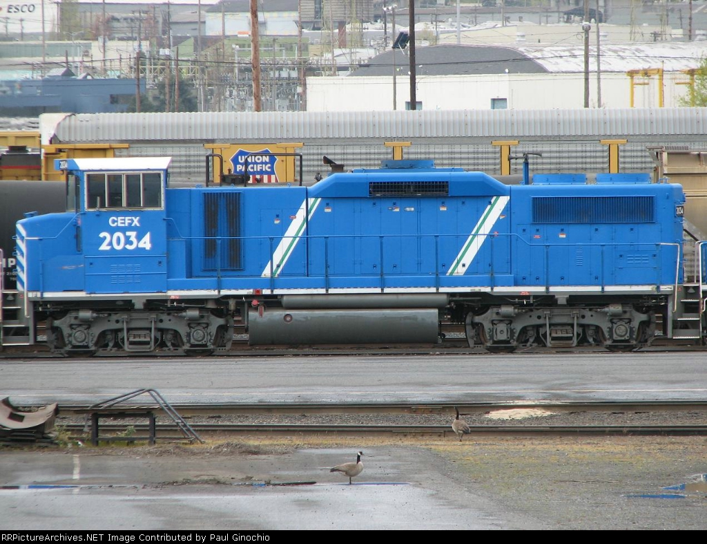 Blue CEFX Locomotive